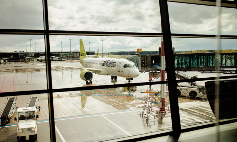 Checked baggage: all you have to know - airBaltic blog