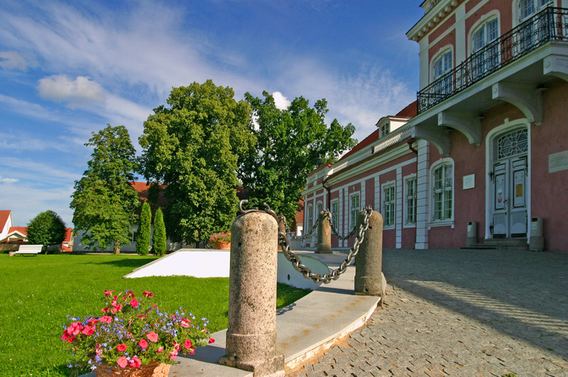 Castles and manors to visit in the Baltics - airBaltic blog