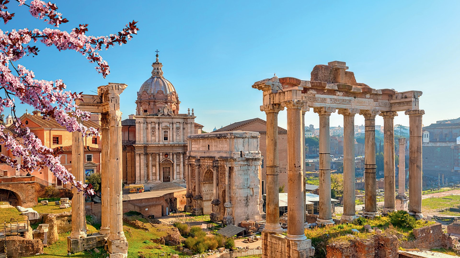 Sunny spots: where to go for spring sun - airBaltic blog