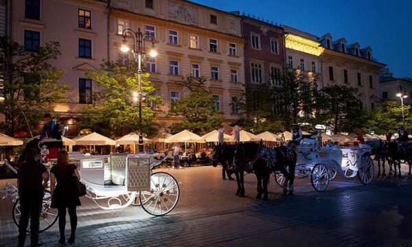 Discover Krakow: 10 things to do in European fairytale city - airBaltic ...